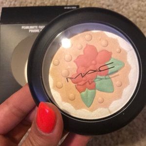 MAC Cosmetics | Makeup | Authentic Mac Pearlmatte Face Powder | Poshmark
